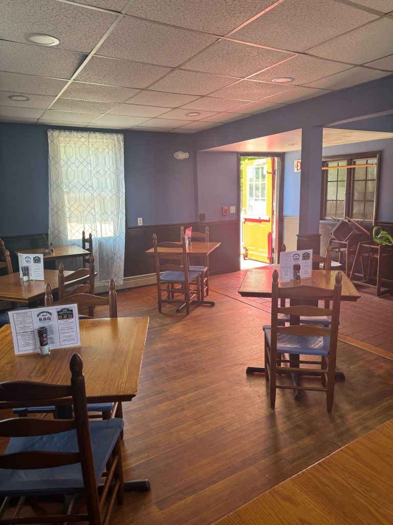 Becky's BBQ | 100% Southern-Smoked | Middletown, RIBecky's BBQ